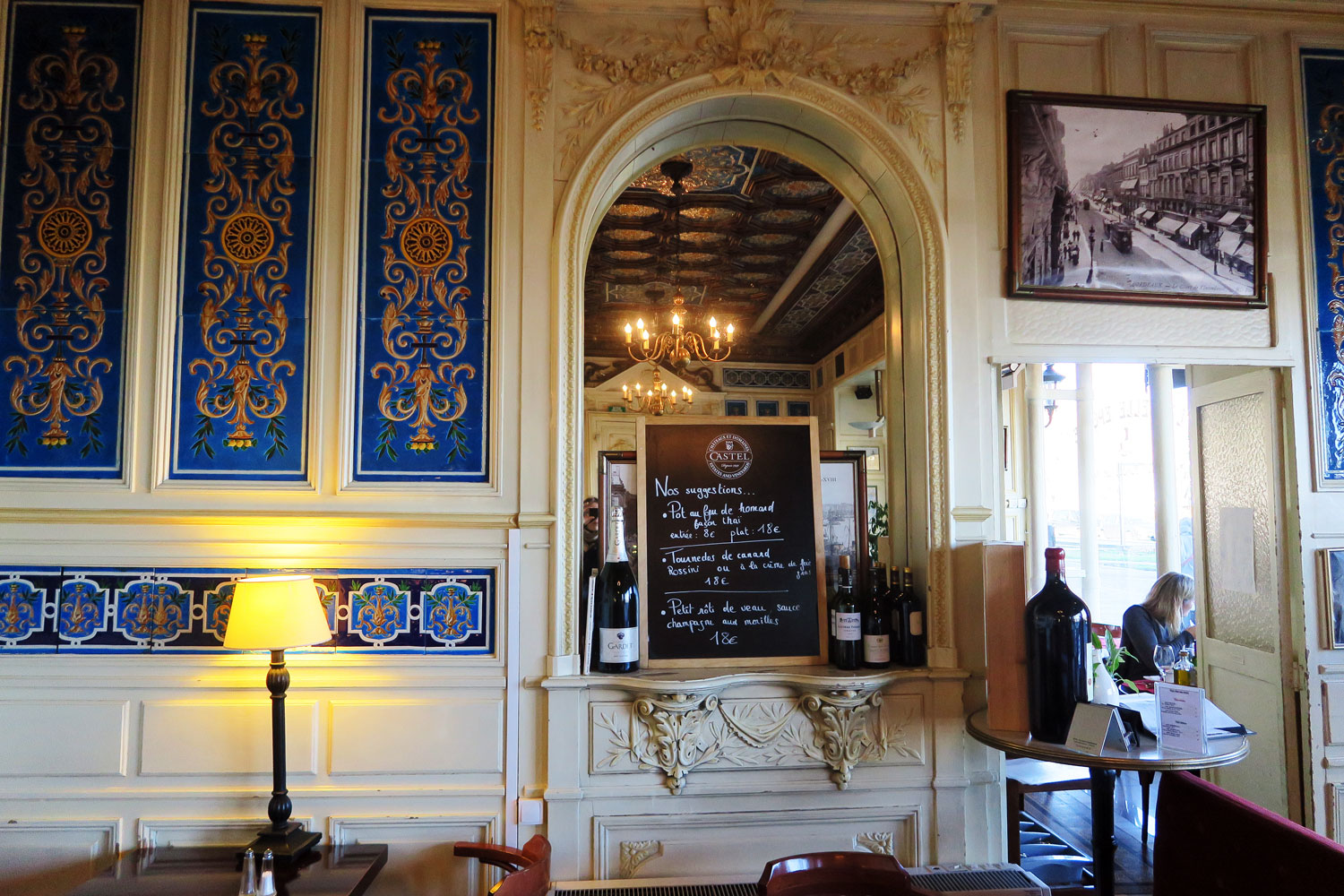 Discover the historic cafés of Bordeaux | Bordeaux Tourism & Conventions